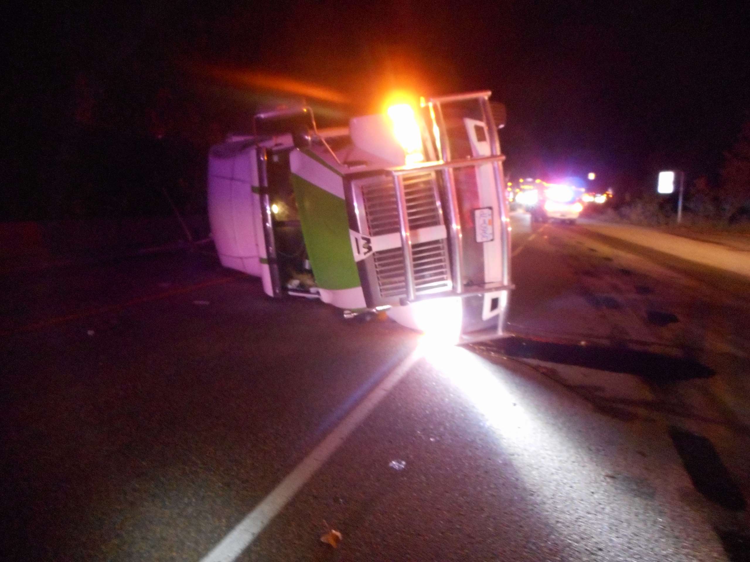 Speed a factor in recent commercial vehicle rollover – Revelstoke ...