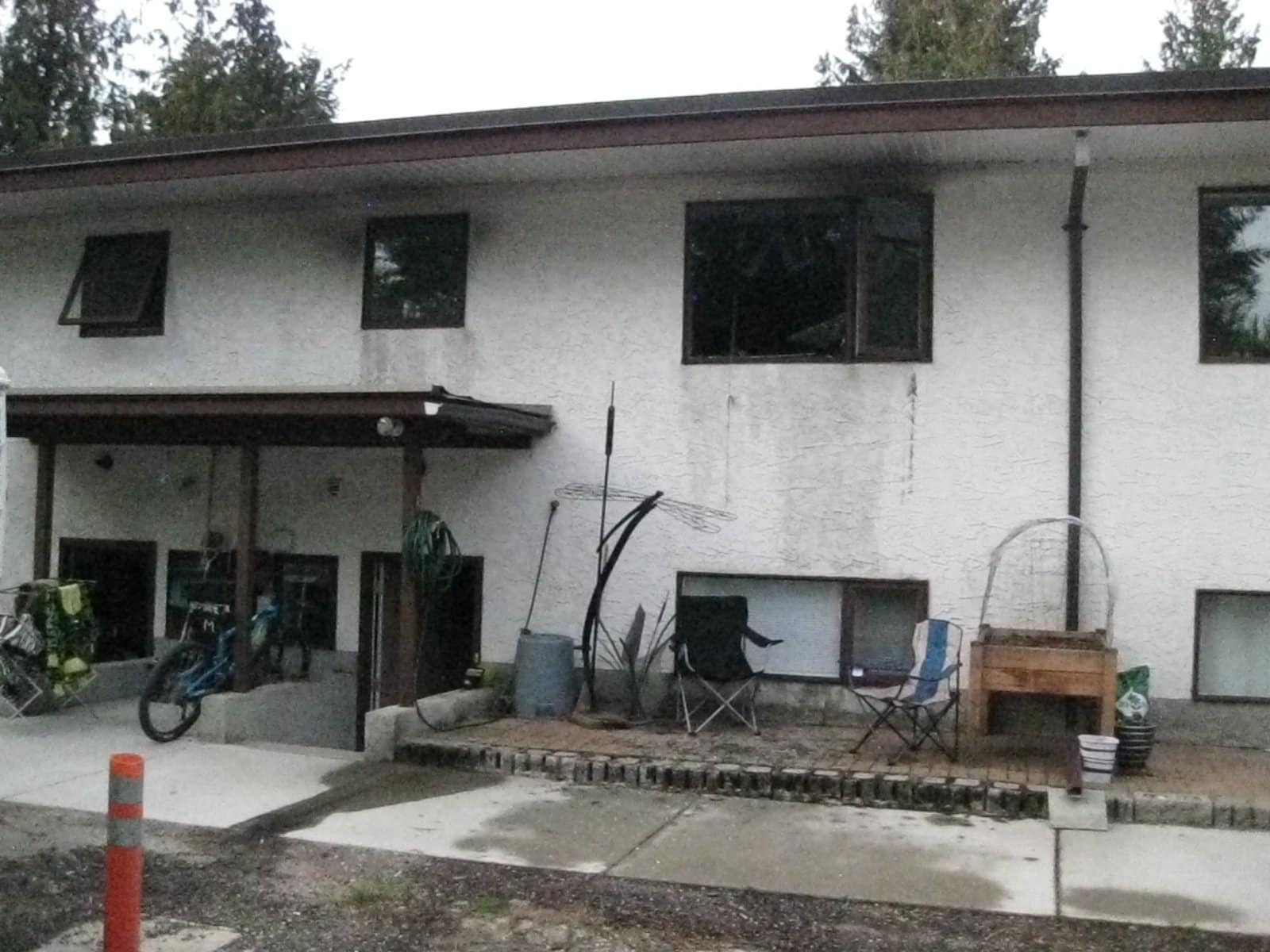 Brief: Unattended cooking causes fire at Emerald Drive apartment ...